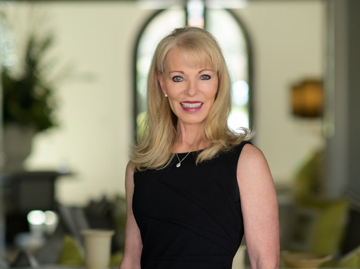 Raleigh Luxury Homes Archives - Linda Craft Team Realtors