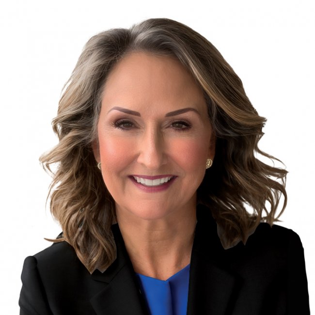 About The Leslie McDonnell Team, Lake County Real Estate Expert