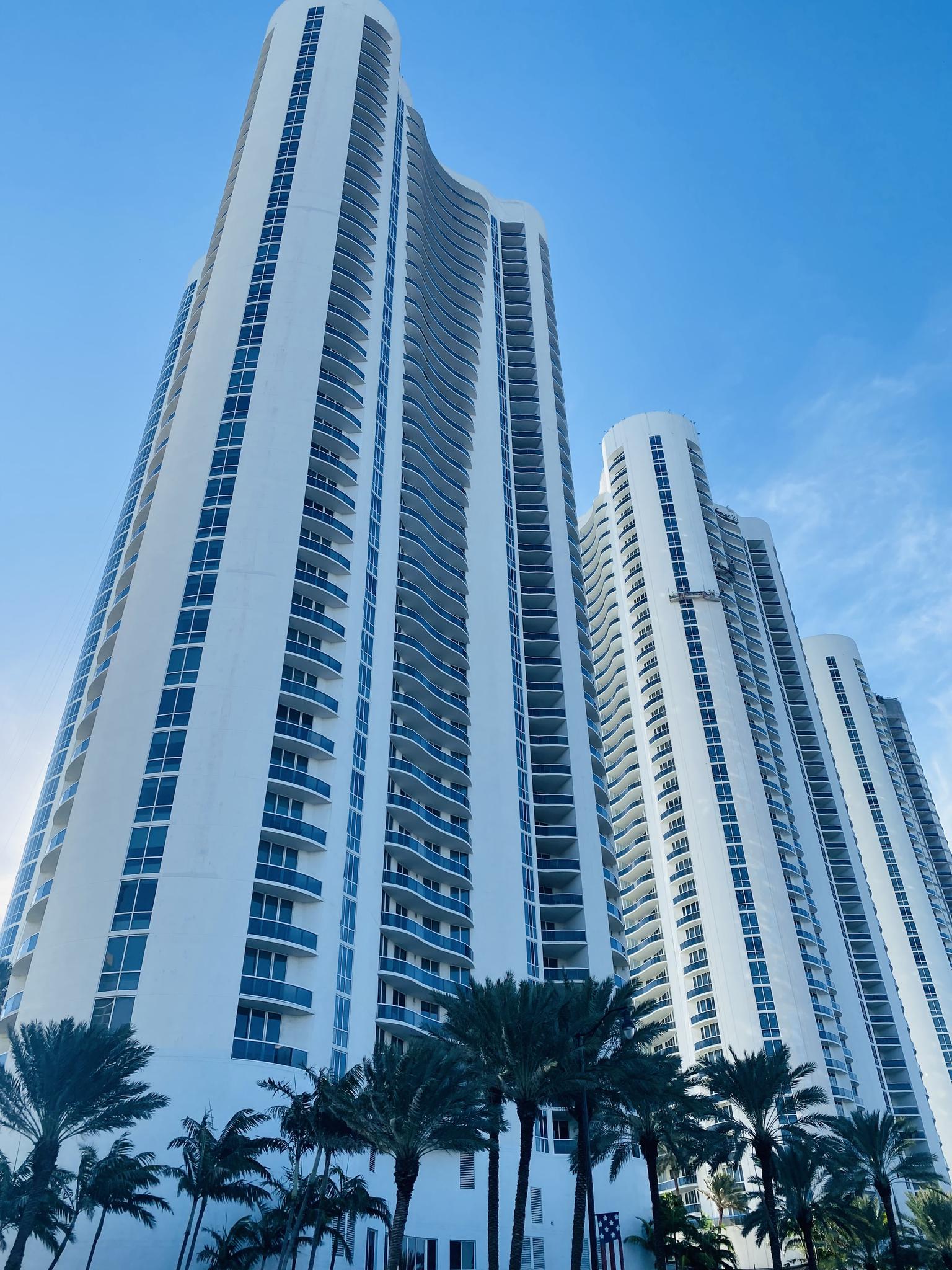 Trump Towers Sunny Isles Beach - Elevating Upscale Living