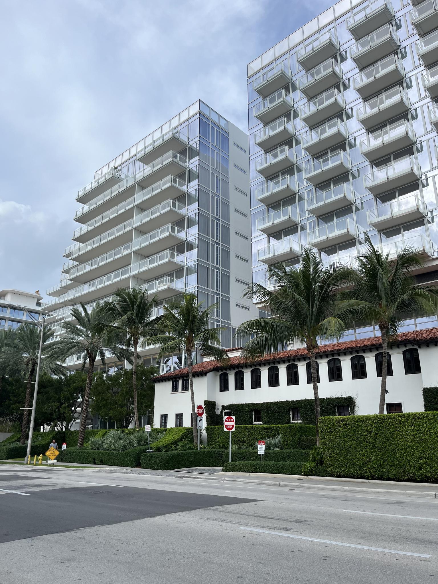 The Surf Club Membership: Experience Exclusive Luxury in Surfside, Florida